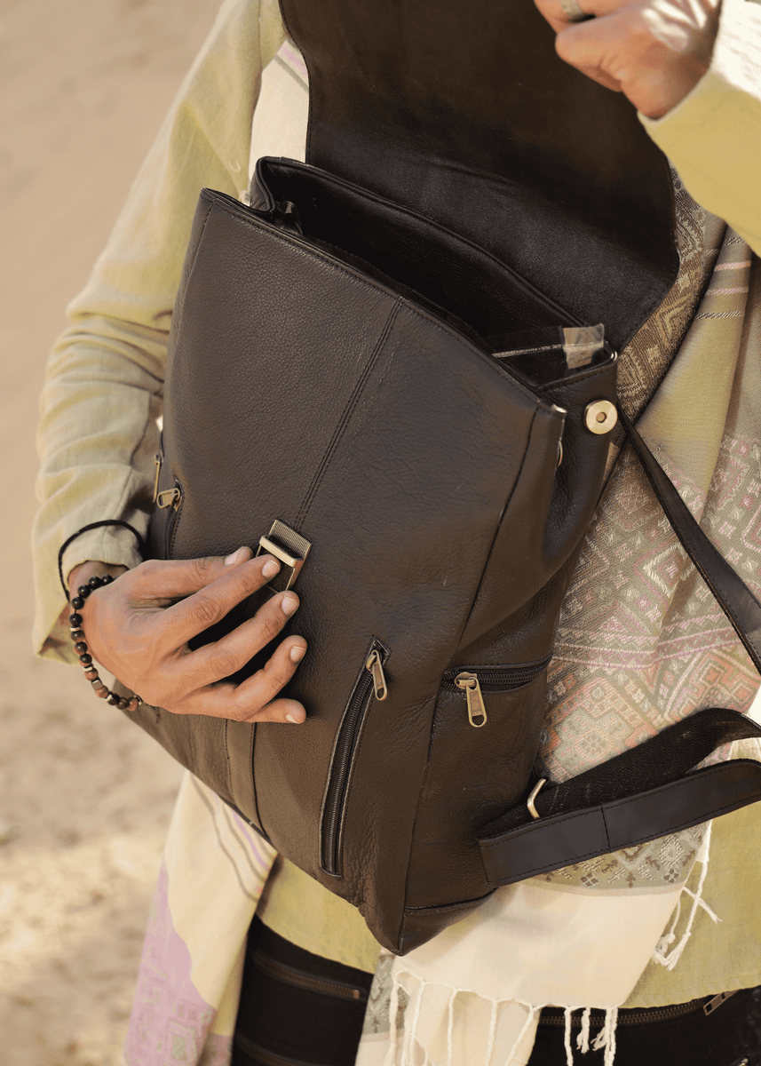 Asim Laptop Backpack – ARYA Clothing