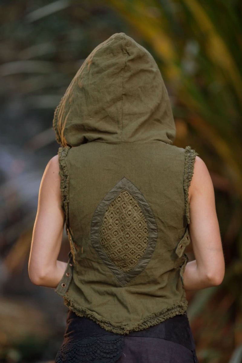 Raw Maya Vest - Green – ARYA Clothing